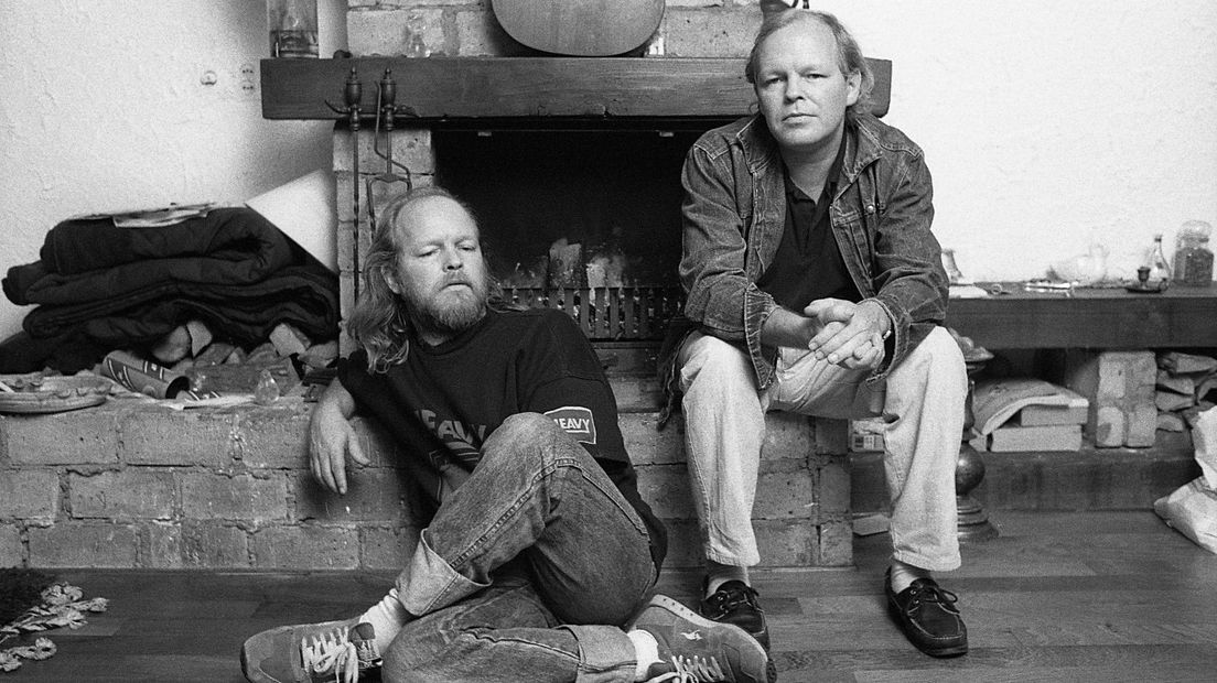 Earth & Fire-gitarist Chris Koerts (74) overleden - Omroep West