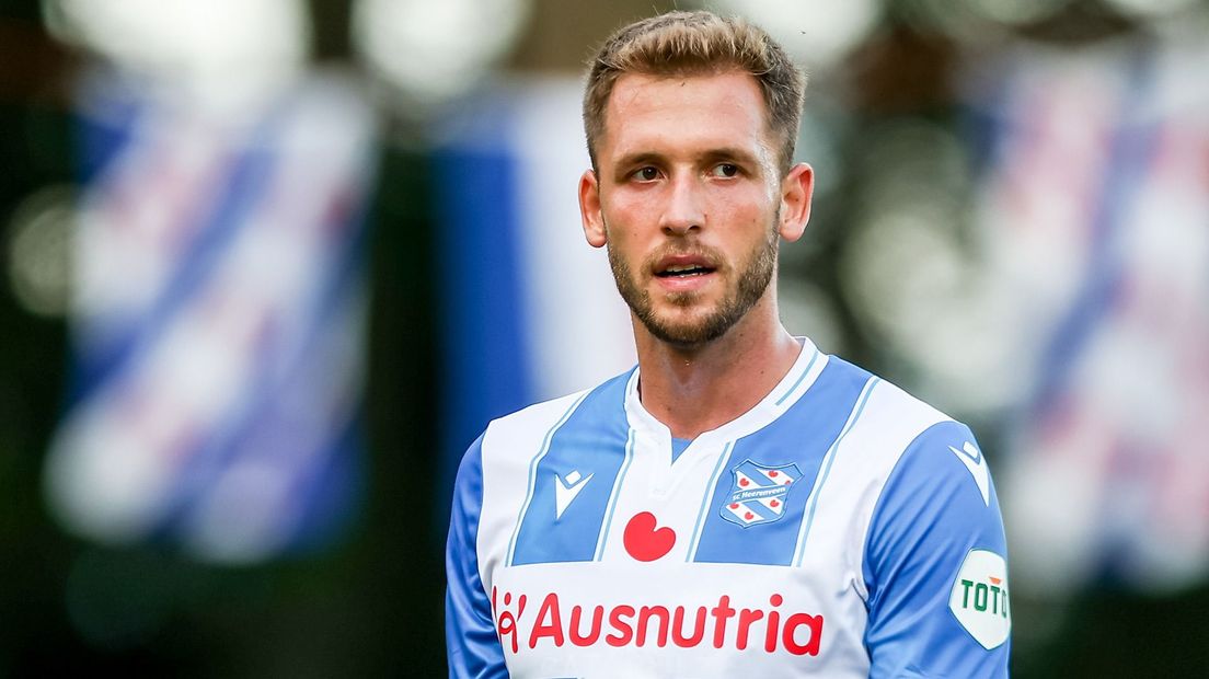 Heerenveen-verdediger Pawel Bochniewicz hoopt via de Arena naar het WK ...