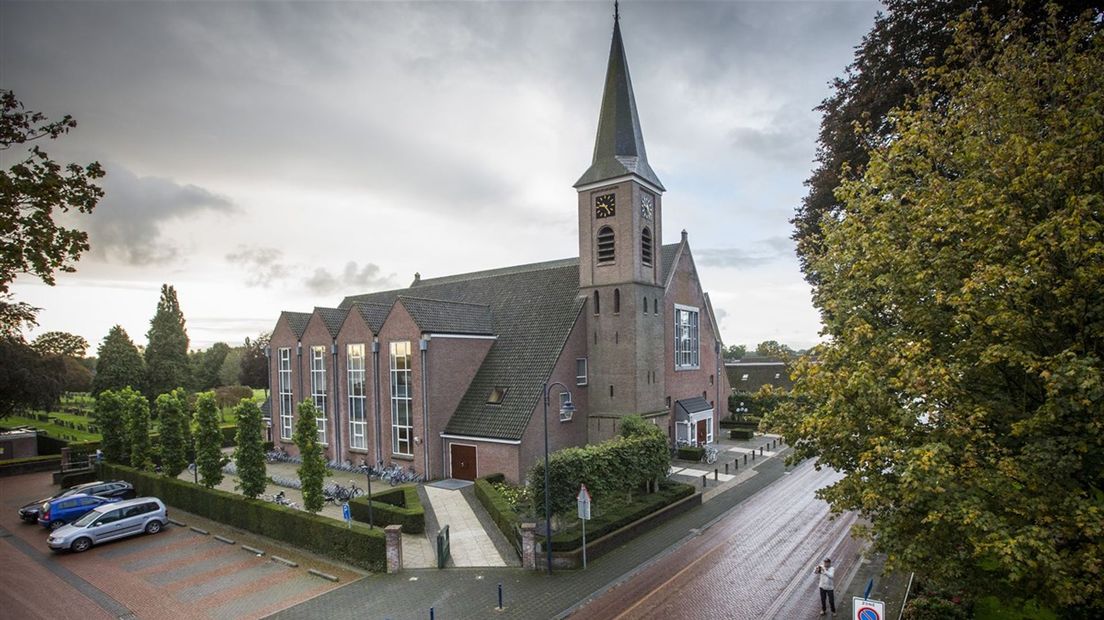 Pasen in coronatijd: hoe lossen Overijsselse kerken dat op? - RTV Oost