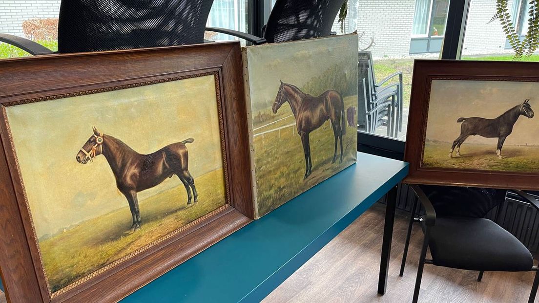 Historische club Grijpskerk zoekt honderd jaar oude schilderijen van ...